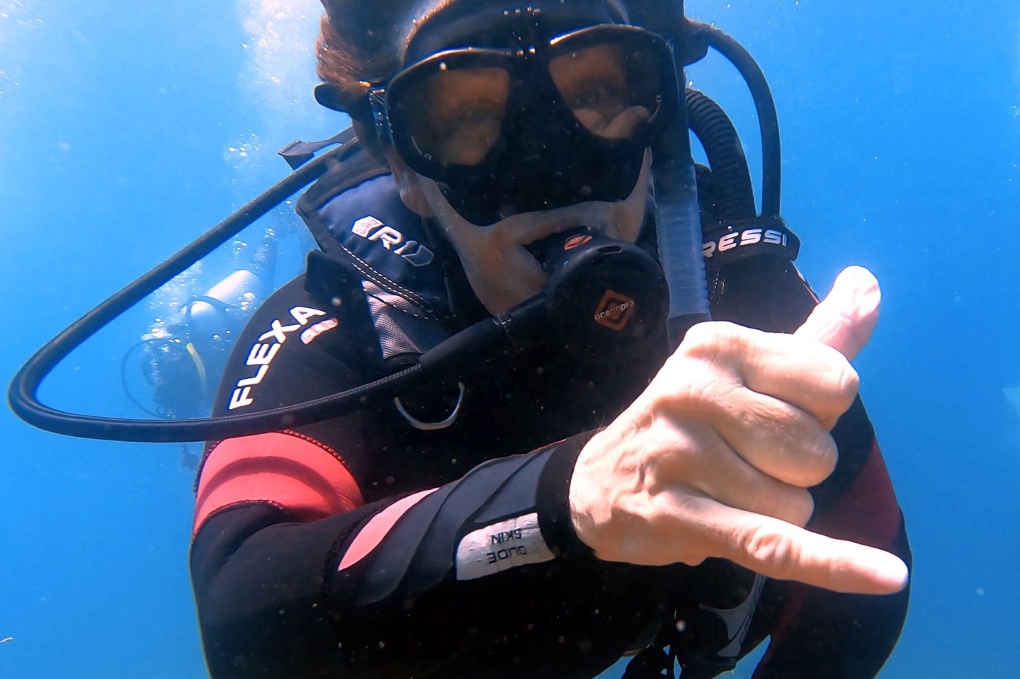 Scuba Diving for Women – How to Become a Confident Scuba Diver – Empty ...